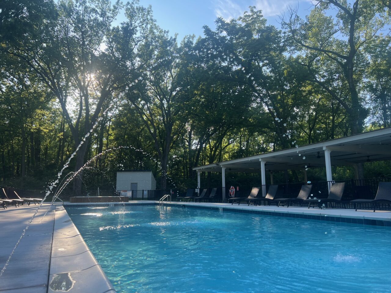 AMENITIES - foxbluffresort.com